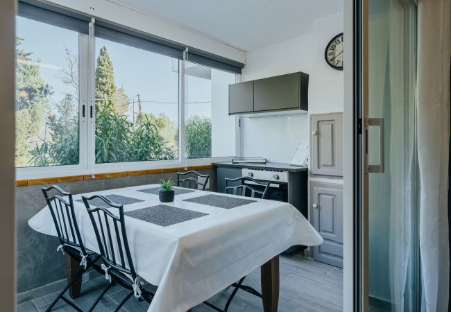 det_api_accomodations